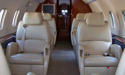Bombardier Challenger 300 | Jet Charter